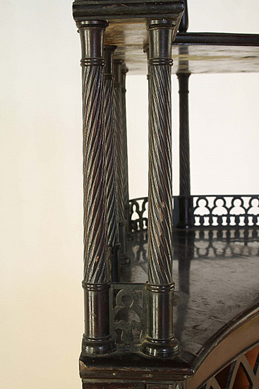 Neo-Gothic corner, mid-19th century | intOndo