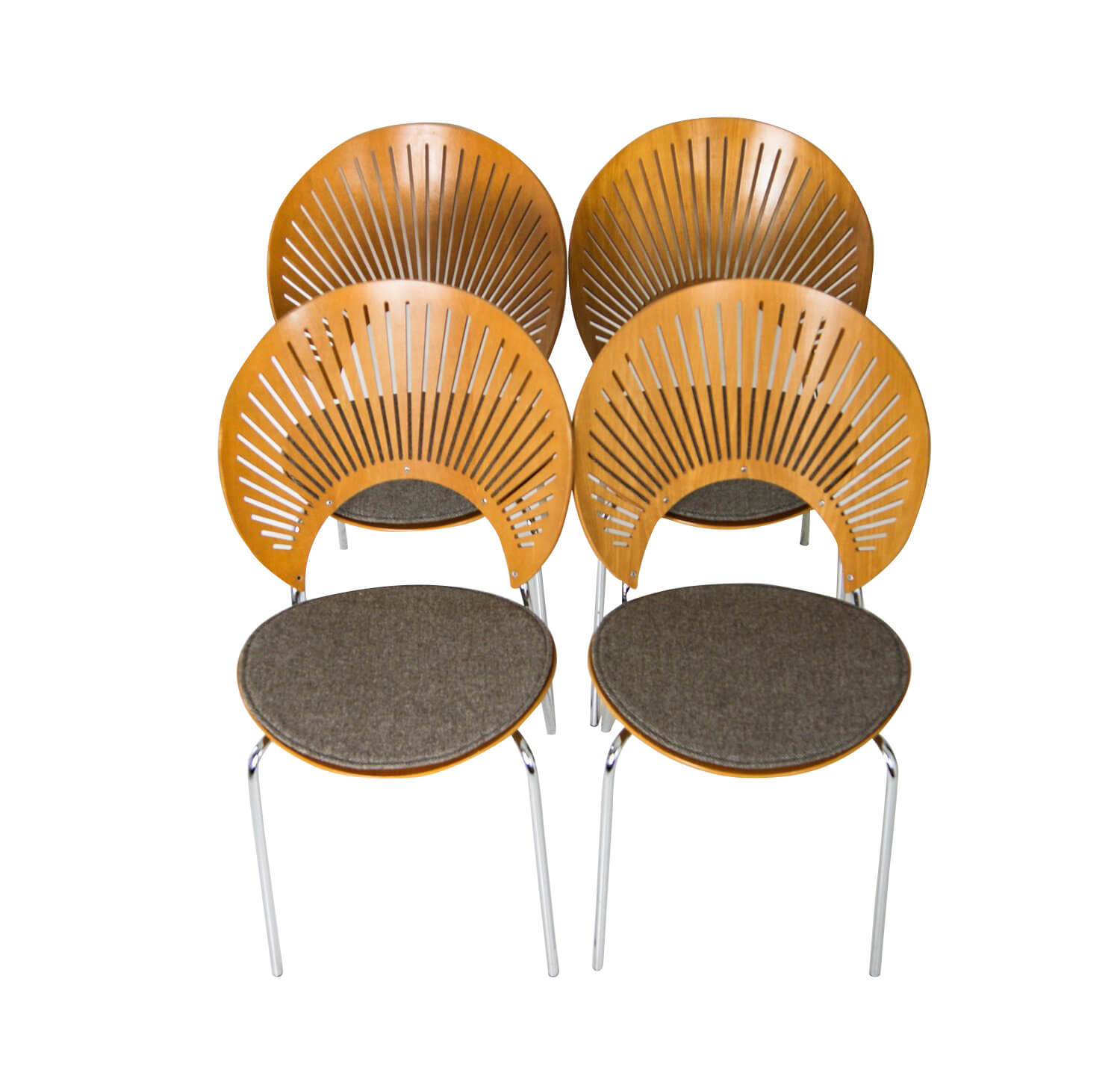 4 Trinidad chairs by Nana Ditzel for Fredericia Stolefabrik | intOndo
