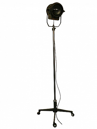 Adjustable vintage stage light, 60s | Barnebys