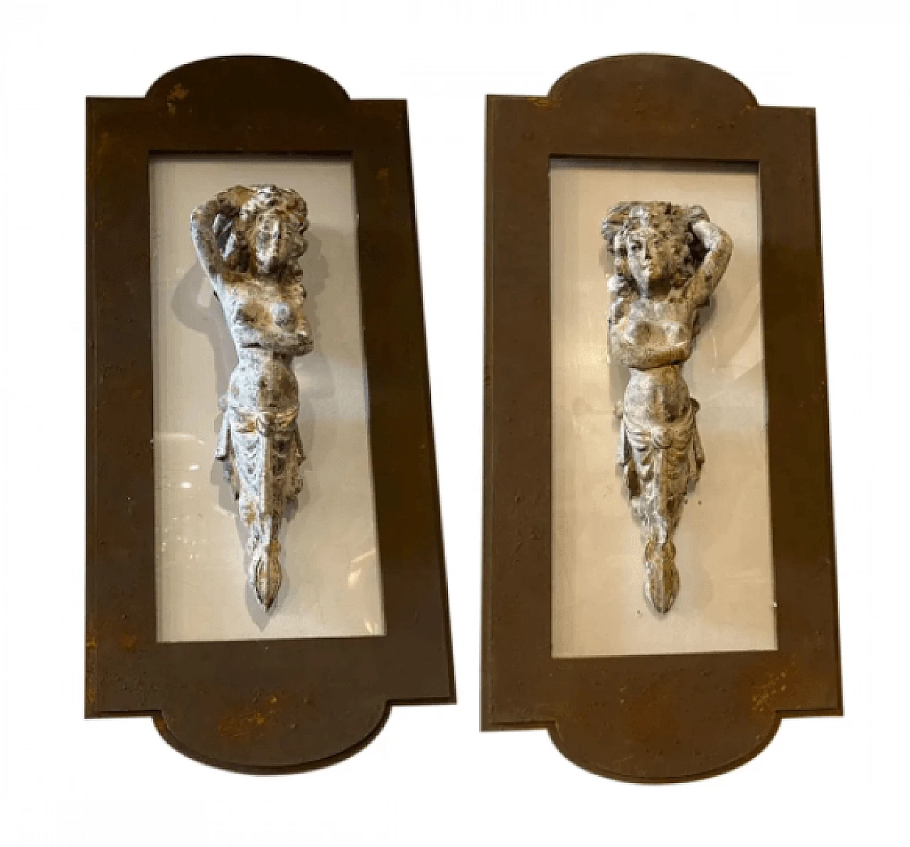 Pair of caryatids with hand-carved wooden frame, 19th century | intOndo