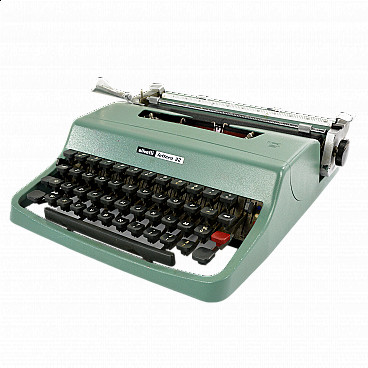 Olivetti Lettera 32 suitcase typewriter, 1960s | intOndo