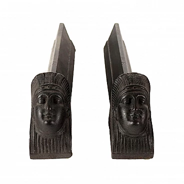 Pair of iron andirons with sphinx | intOndo