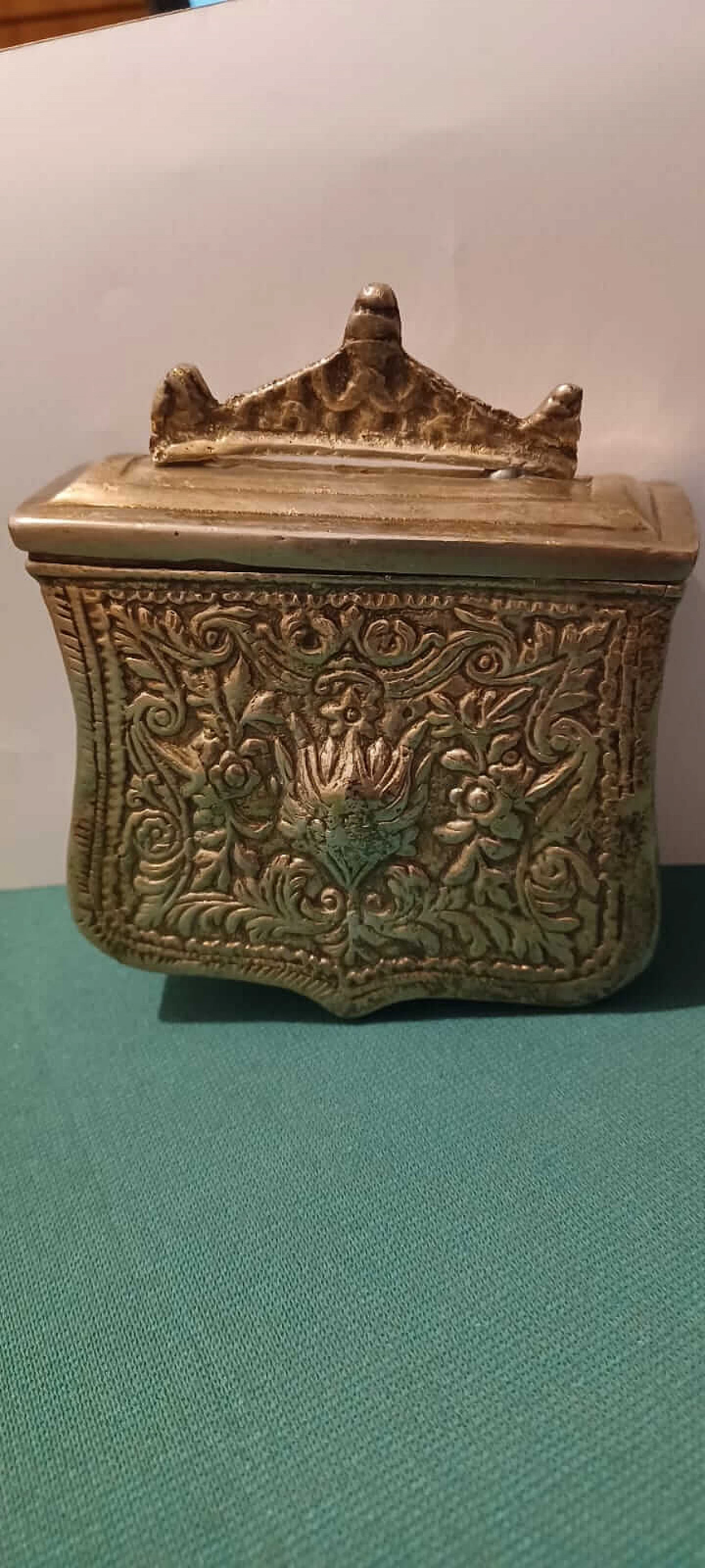 Ottoman metal gunpowder holder | intOndo