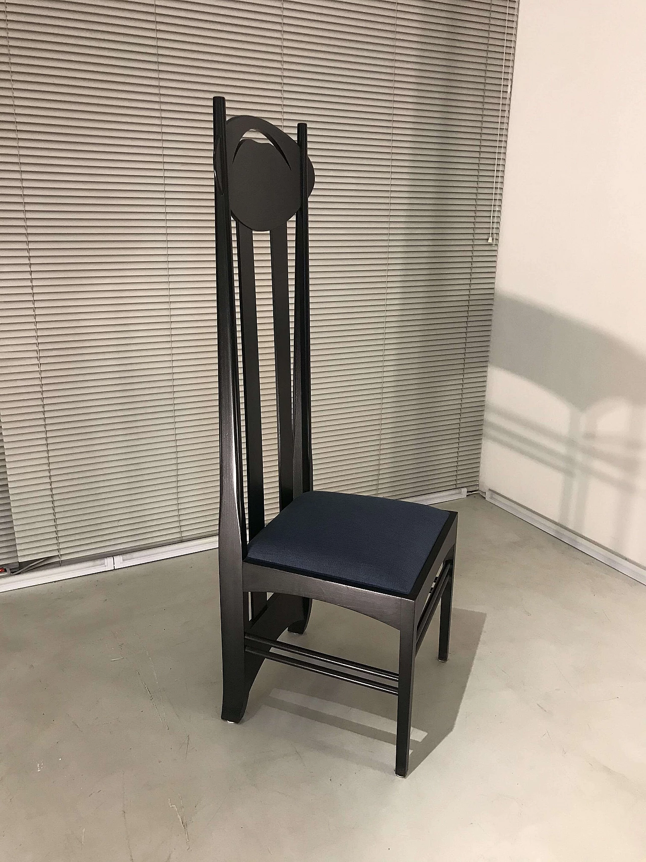 Pair of Argyle chairs by Charles Rennie Mackintosh for Cassina, 1973 ...