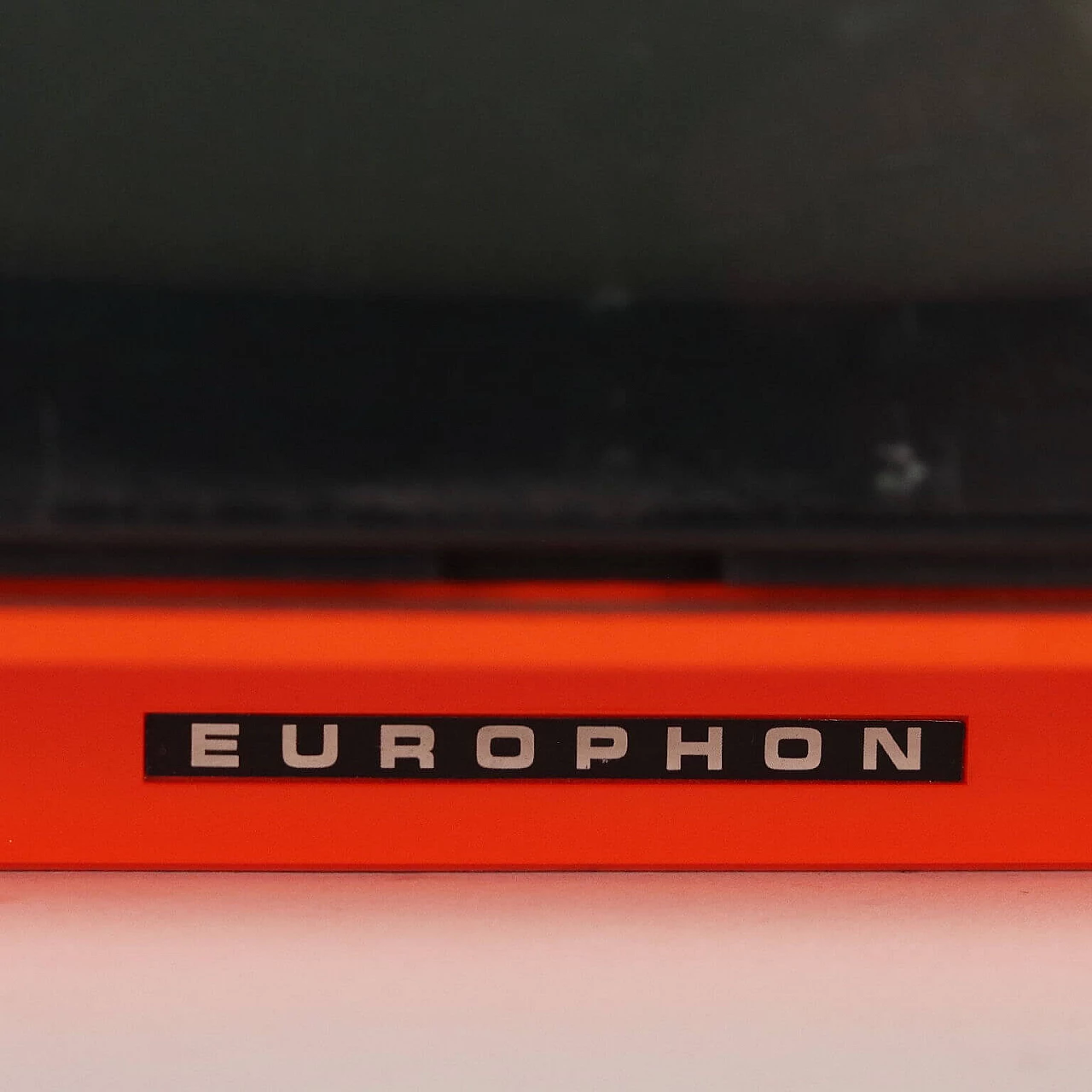 Analogue TV Europhon Apollo 3000 by Adriano Rampoldi, 1970s | intOndo