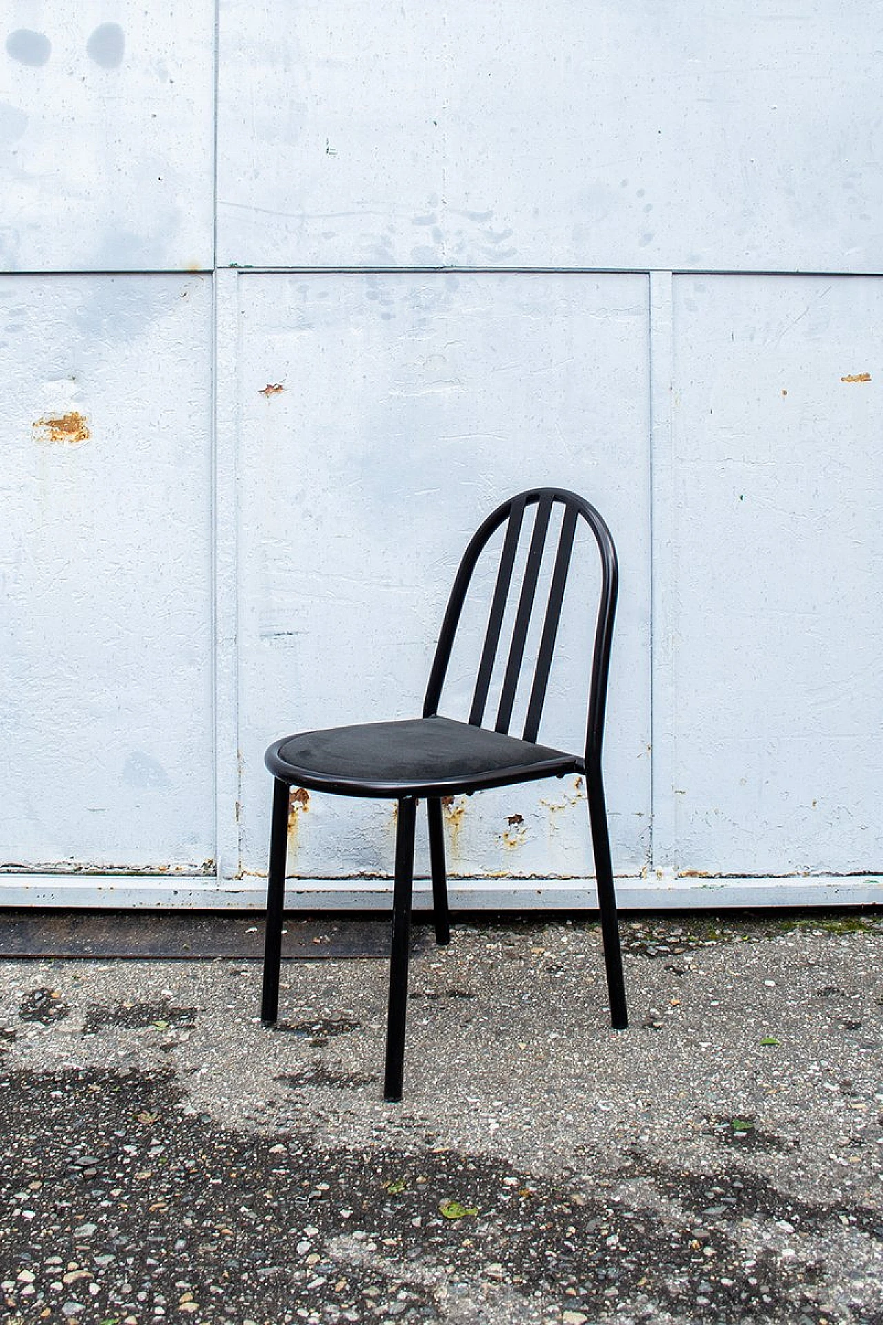 5 Stackable chairs 222 by Robert Mallet-Stevens for Pallucco, 1982 | intOndo