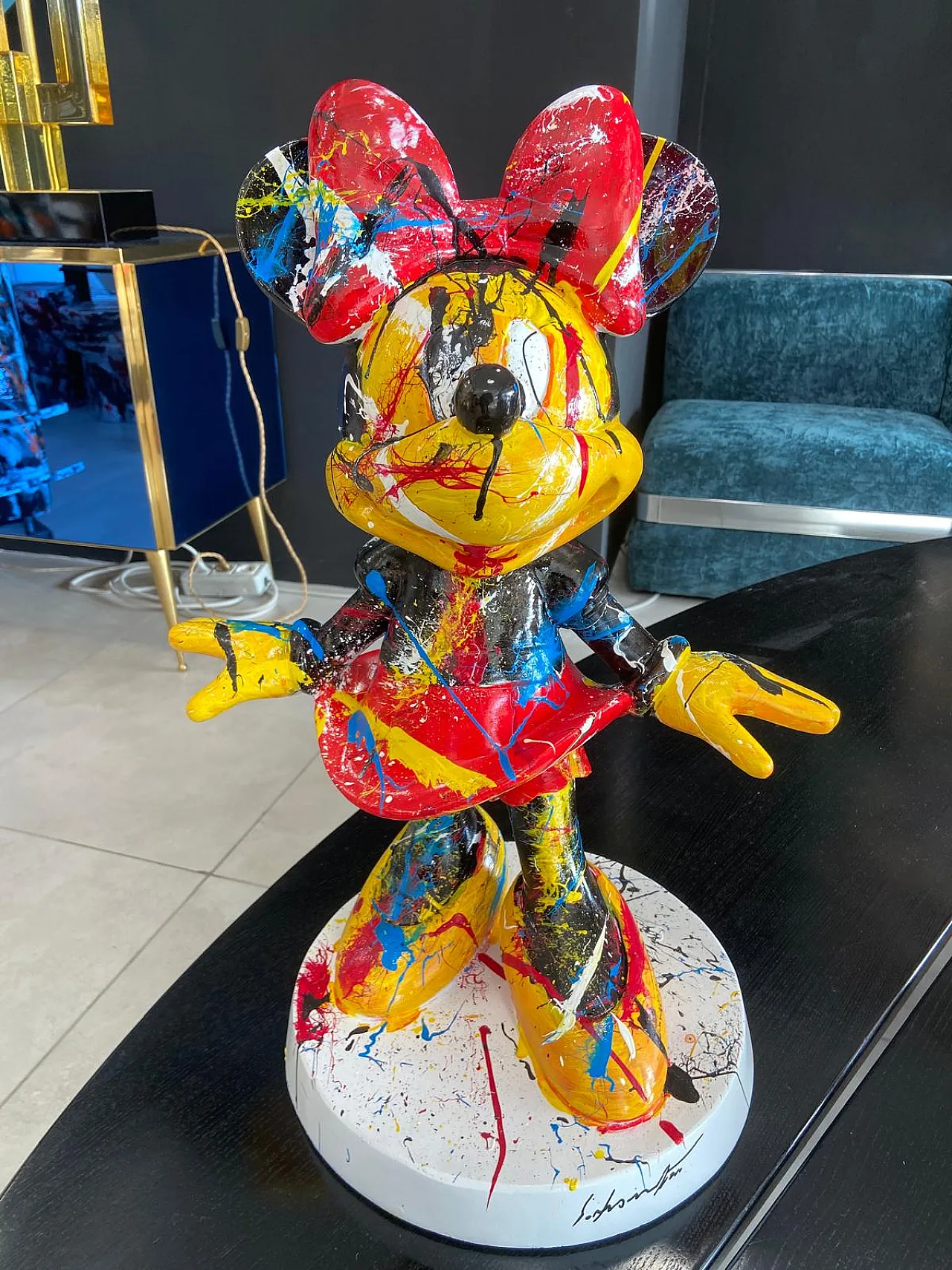 Minnie by Silvio Formichetti, 2000s | intOndo