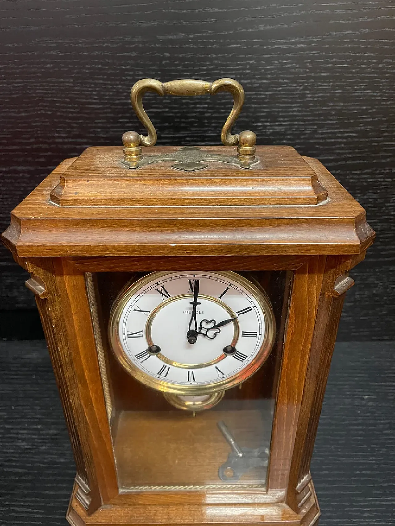 Pendulum table clock, 20th century | intOndo