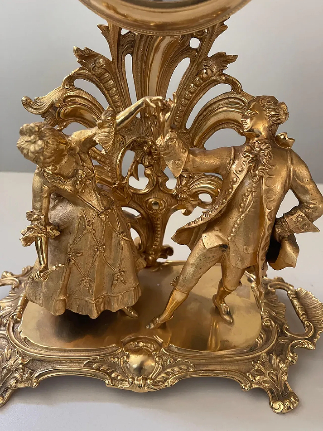 French Style Gilded Bronze Table Clock, 50s | intOndo