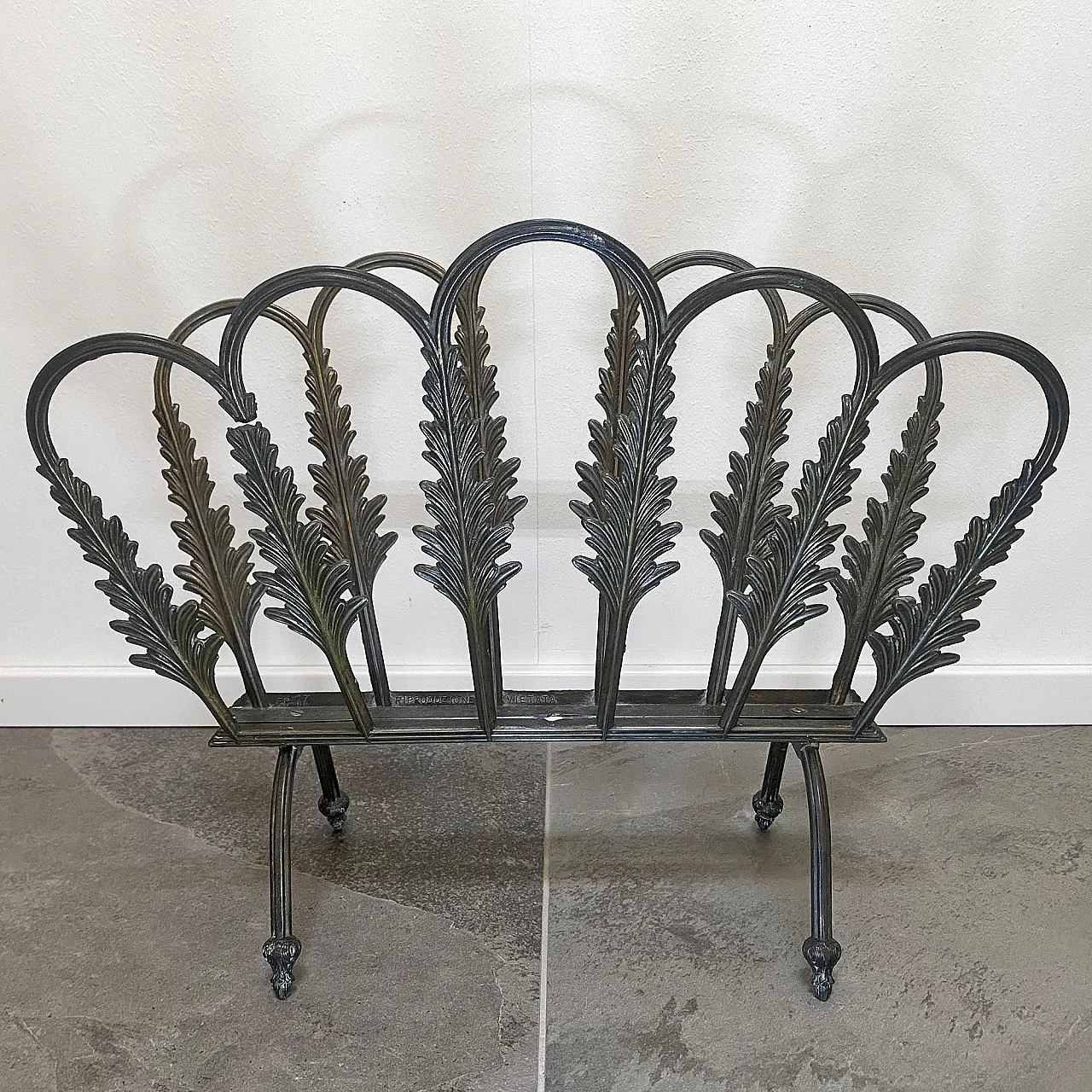 70s floral magazine rack | intOndo