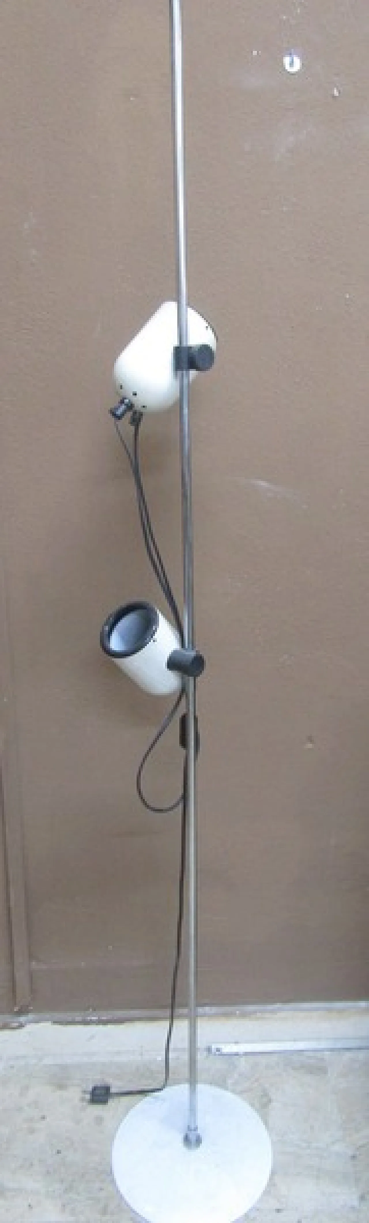 Industrial steel floor lamp, 1970s | intOndo