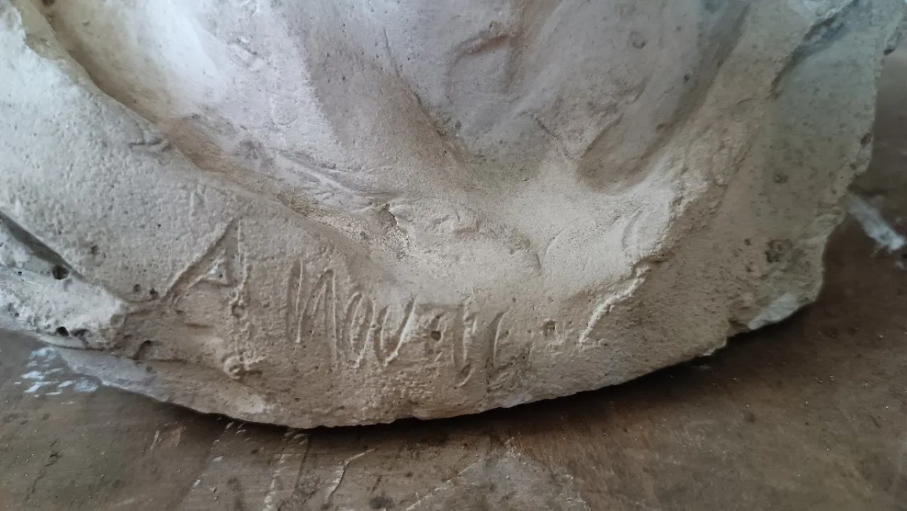 Plaster sculpture by A. Novelli, early 20th century | intOndo